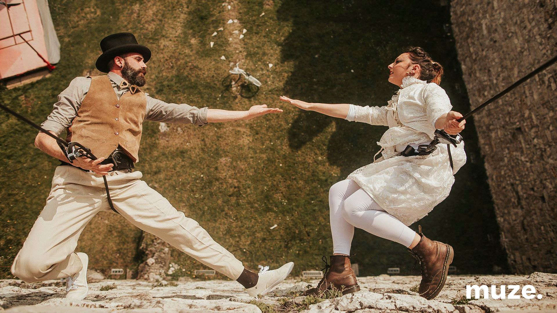 Best Vertical Wall Dancing Show | Muze Entertainment